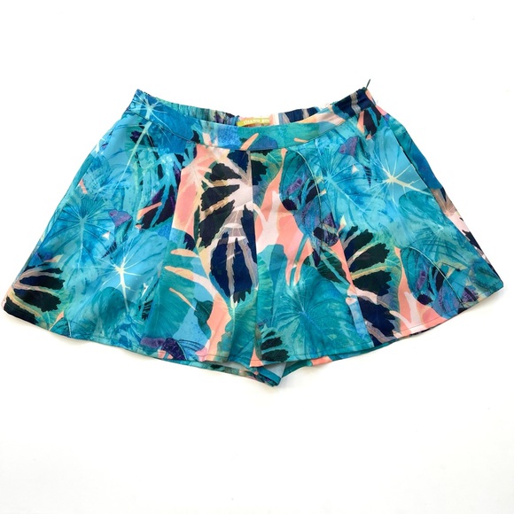 Gianni Bini | Shorts | Gianni Bini Tropical Floral Print High Rise ...